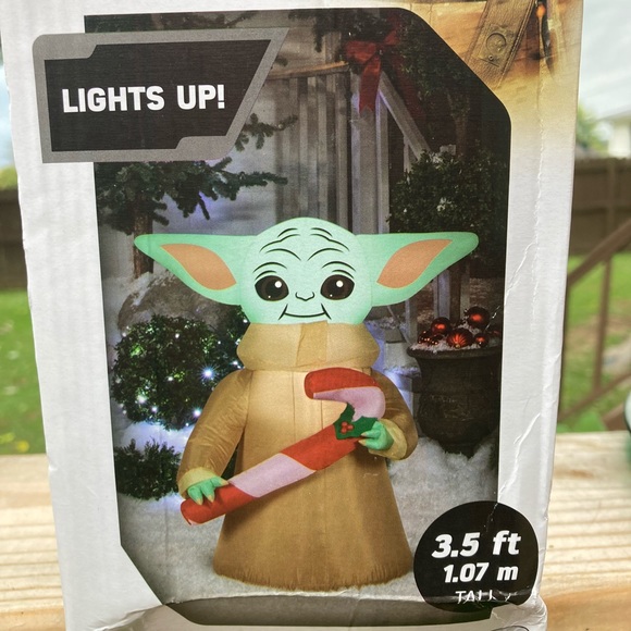 Disney | Holiday | One Left The Mandalorian Child Yoda Light Up Holiday ...